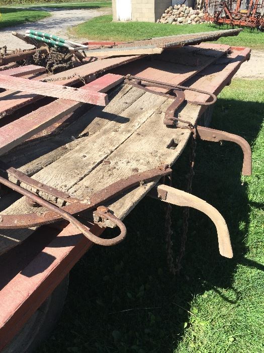 FUN COUNTRY FARM- Huge Tool Barn - Antiques... starts on 9/30/2016