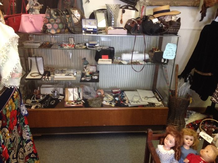 75 year old store closing ..10,000 items starts on 8/25/2016