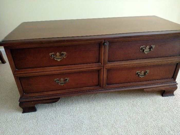 M.J.'s Estate Sales in Chesterfield Starts On 8/27/2016