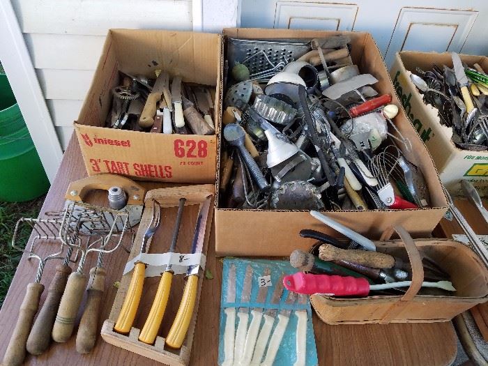 PLYMOUTH INDOOR, OUTDOOR HOARDER SALE! starts on 9/15/2016