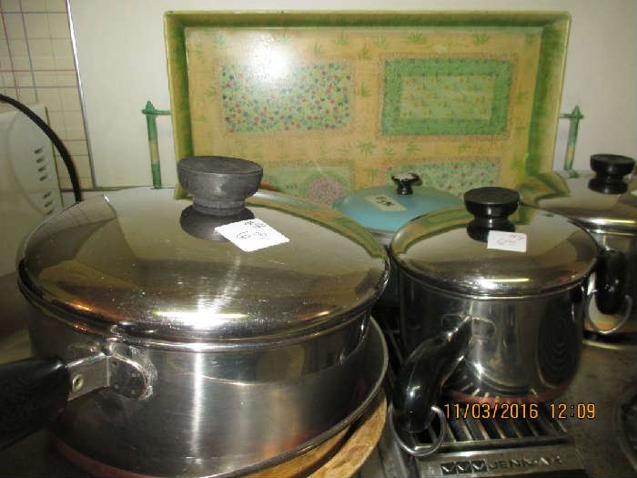 Emily Dearman Antiques, Appraisal and Estate... starts on 11/18/2016