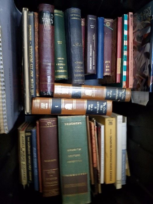 Eclectic Estate! Lifetime Collectors Treasure... starts on 1/21/2017