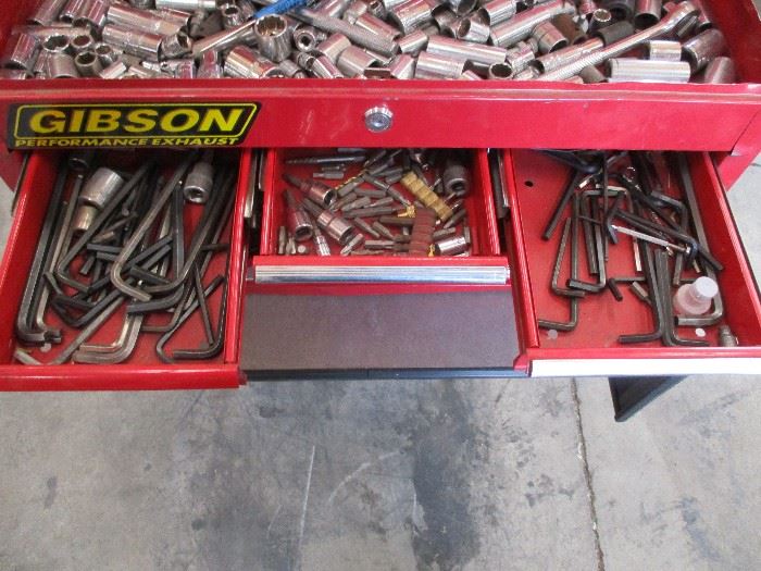 Matco 6s Tool Box + Small Tool Box w/Misc. Tools starts on 1/13/2017