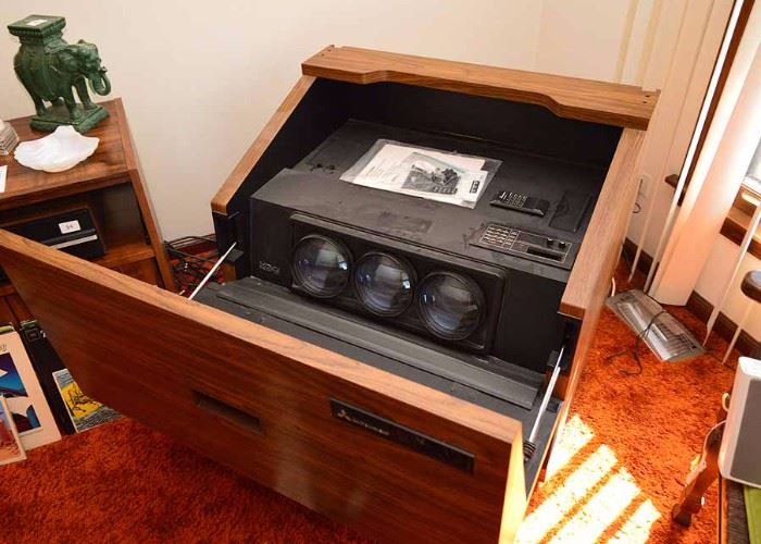 VINTAGE & MORE IN GLENVIEW by BABE & SNOOKS... starts on 2/16/2017