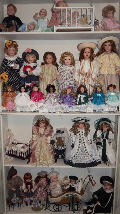 Massive High End Collector Doll Estate starts on 2/25/2017