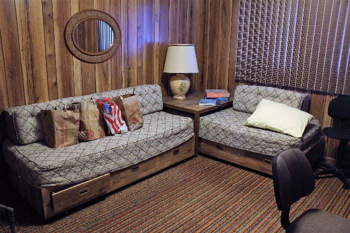 YELLOW DOG ESTATE SALES - BREA MID-CENTURY... starts on 3/18/2017