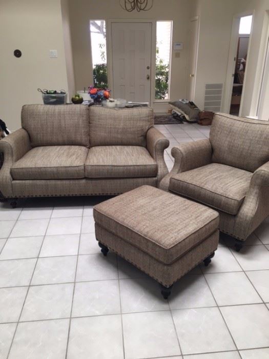 Preston Hollow Estate Sale in Dallas, TX starts on 3/17/2017