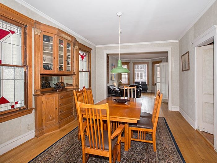 A Charming home filled with Art. in Chicago, IL starts on 4/21/2017
