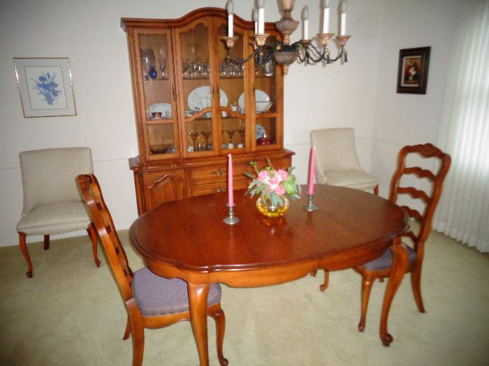 CLINTON TOWNSHIP - WURLITZER RARE BUTTERFLY... starts on 5/12/2017