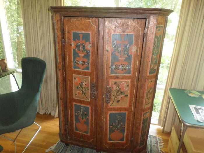 Estate of Solveig Cox the Cat Lady of Pottery starts on 8/4/2017