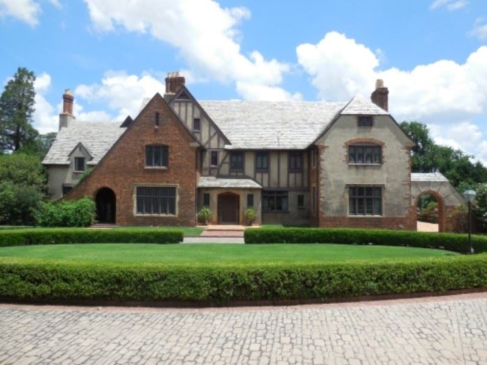 DIVINE FINDS ESTATE SALE IN AUGUSTA starts on 7/13/2018