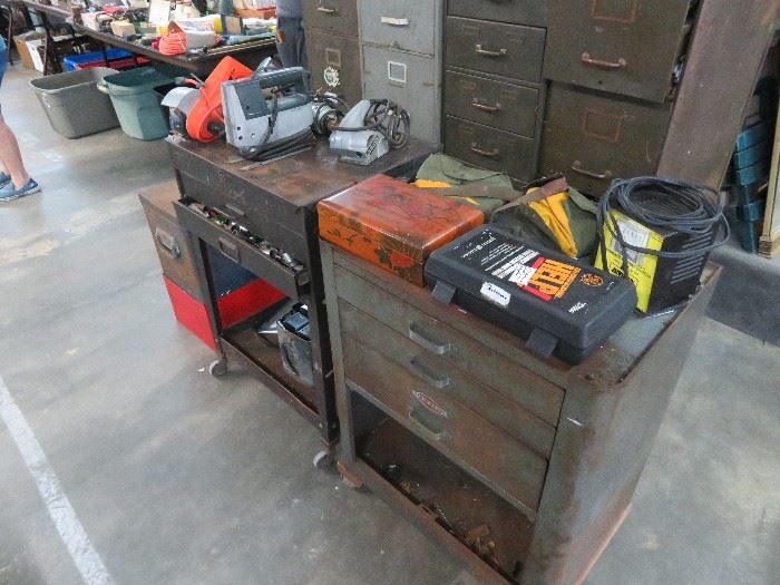 huge hoarders estate auction in Saint Cloud, FL starts on 9/8/2018