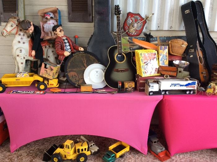 Antique Hoarder 40 Year Private Collection starts on 2/1/2019