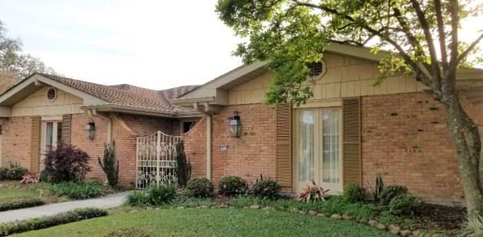 Lovely Home in Bissonet - Sterling Silver,... starts on 3/8/2019