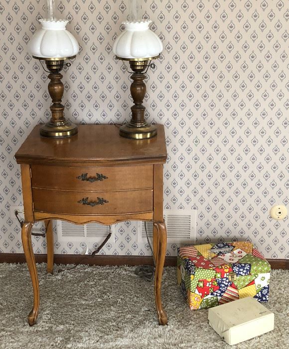 TWO HOUR Flash Sale! in Naperville, IL starts on 4/18/2019