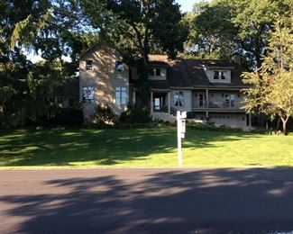 Estate Sales in Crown Point, IN