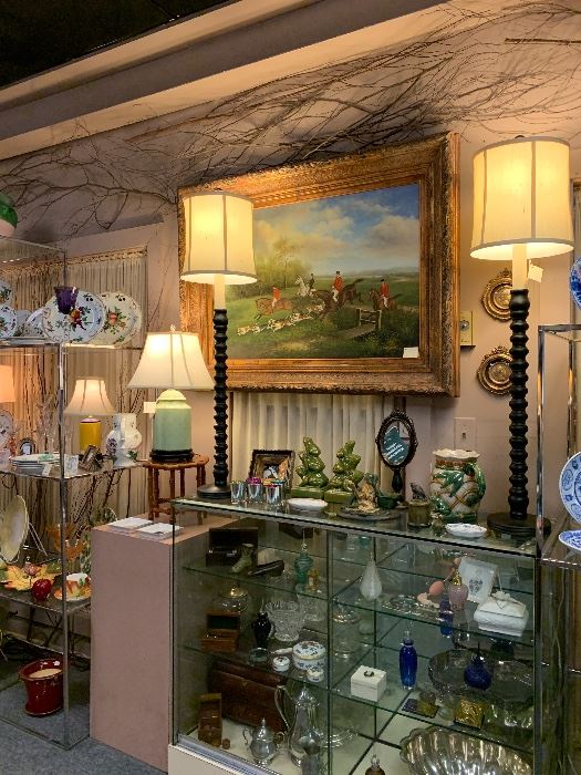 Blue Moon - Upscale Middleburg Gift Store starts on 10/19/2019