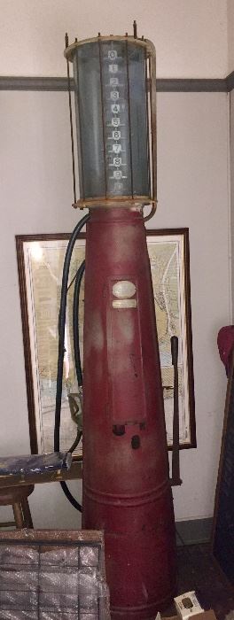 Wonderful in Windy Hills - Gulfport Estate... starts on 11/15/2019