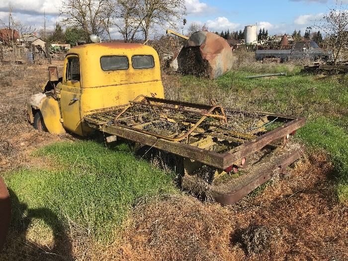 Farm Equipment - Old vehicles- Scrap Metal... starts on 2/1/2020