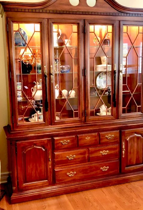 Stunning Closing Home Sale on the Golf Course... starts on 9/24/2020