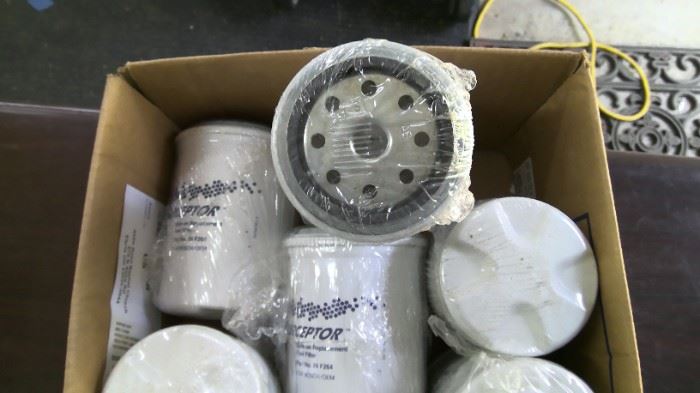 9 NEW OIL FILTERS PARKER INTERCEPTOR, PART#... starts on 9/22/2020
