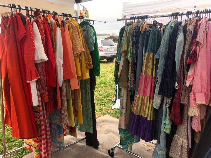 VINTAGE CLOTHING BLOWOUT in Decatur, GA starts on 12/13/2020
