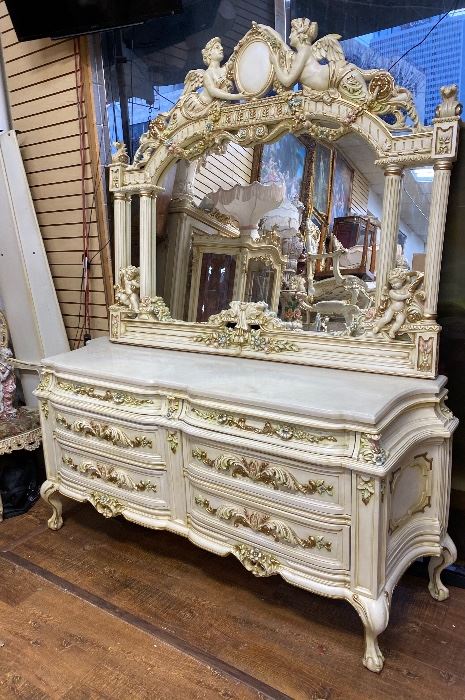 Antique vintage Italian French Rococo Baroque... starts on 3/4/2021