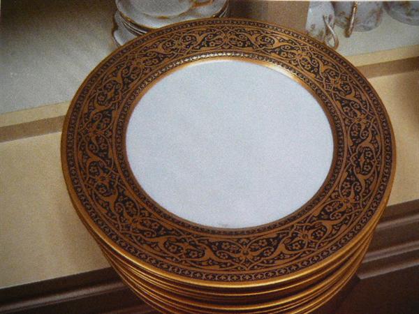 Maria Helen Alvarez Smith Estate: The Main Event starts on 12/20/2010