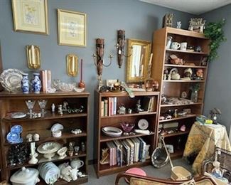 Liquidation: Massive Vintage and Antique... starts on 10/29/2021