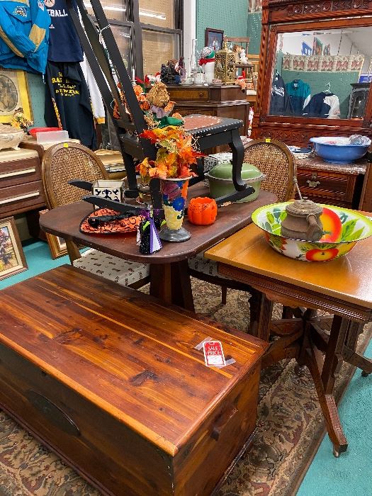 Furniture and collectibles Estate sale starts on 11/4/2021