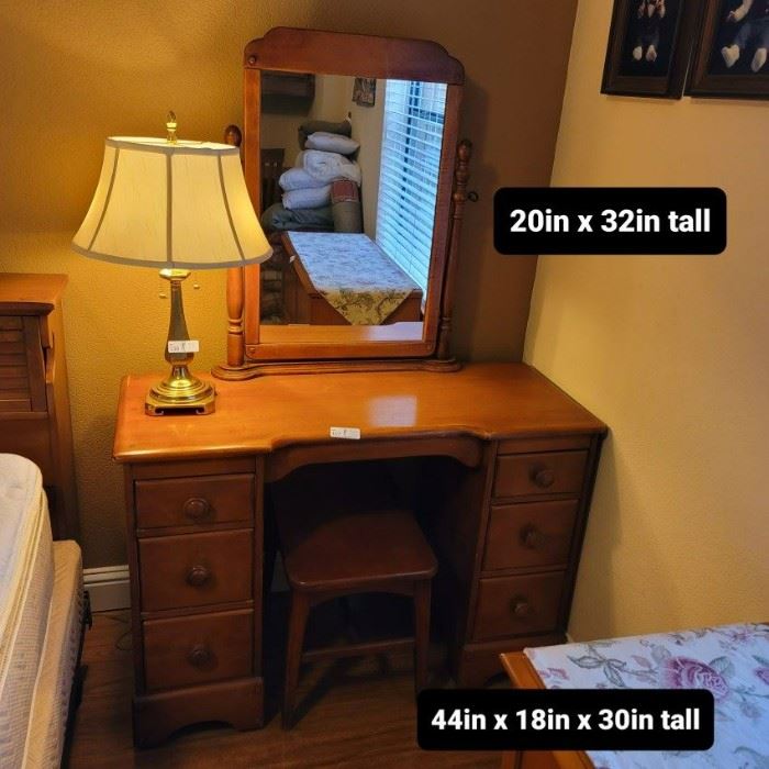 (11-13) Stunning Online Fresno Auction. Ends... starts on 10/31/2021