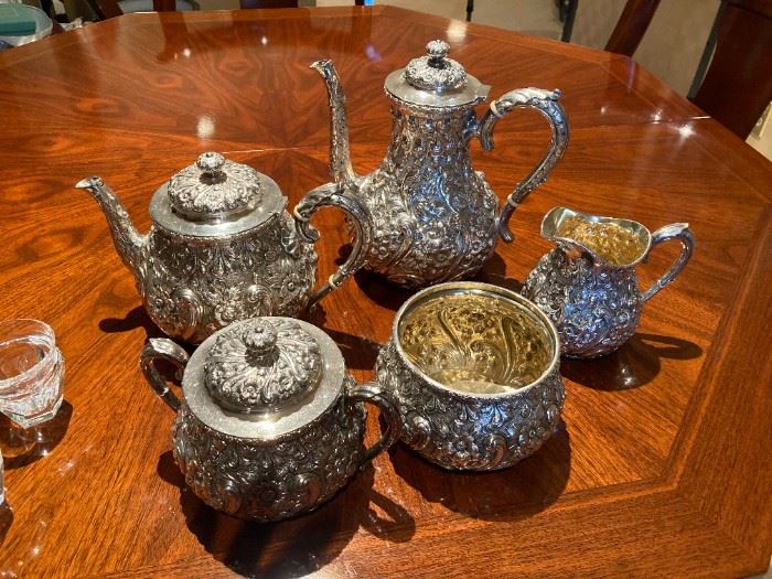 Connoisseur's Collection in Scranton, PA starts on 11/12/2021