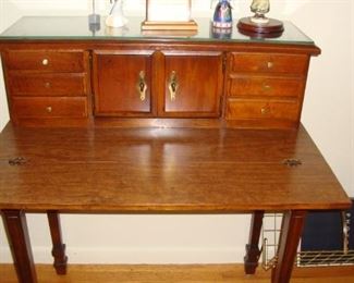 High Quality Estate Sale in Old Forge, PA starts on 3/25/2022