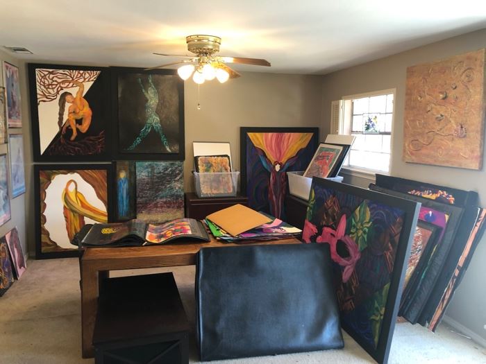 Packed Art House in Lake Highlands in Dallas, TX starts on 3/18/2022