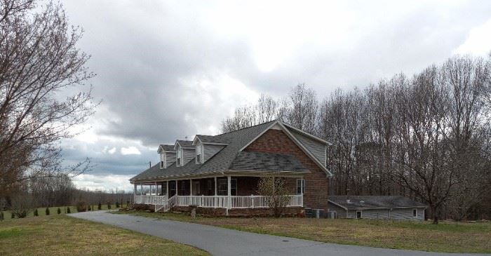 Lester AL Estate Sale 75% Off Everything starts on 4/2/2022