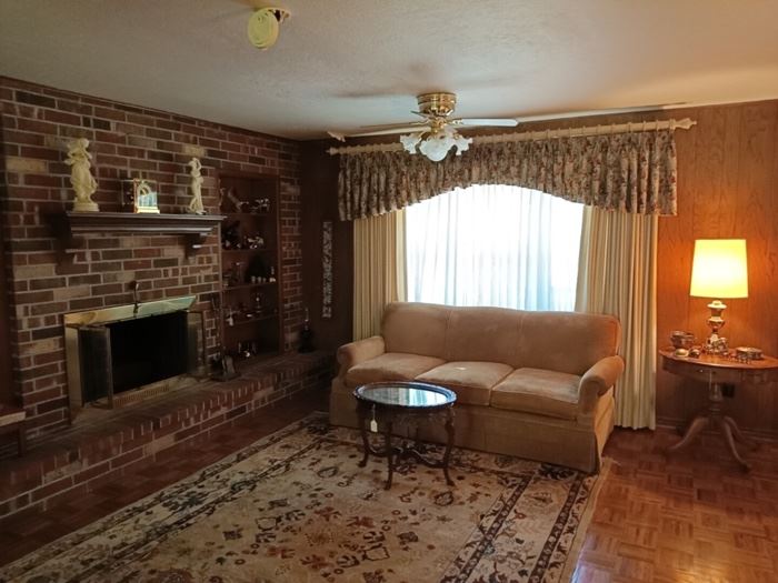 Midwest City Estate Sale by Ellis Estate... starts on 6/4/2022