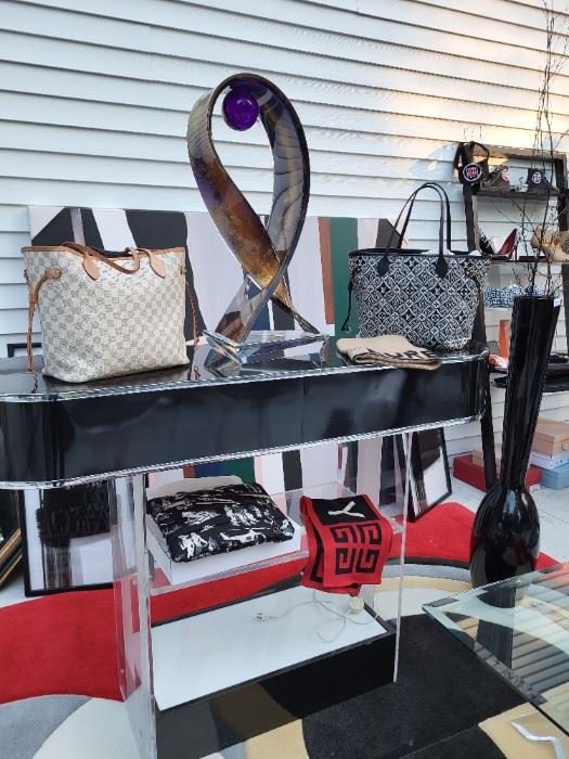 Huge Designer Sale/ Everything Must Go Sale starts on 6/29/2022