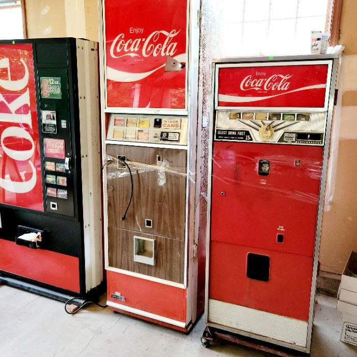 Crystal Lake: Coca Cola Machines/advertising,... starts on 8/5/2022