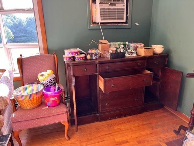 Estate Sale - All Must Go in Catharpin, VA starts on 8/28/2022