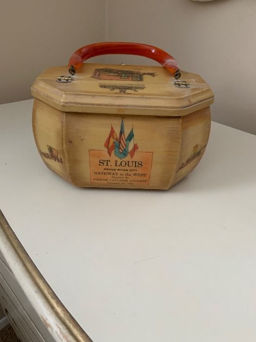 60 Years Accumulation Lovely Creve Couer Home starts on 10/15/2022