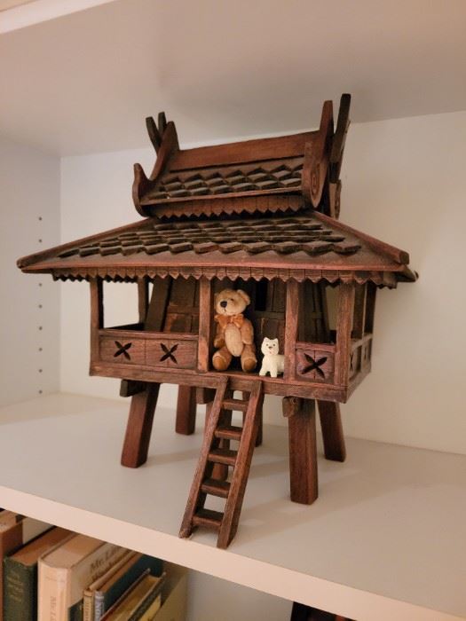 China Cat: Estate Sale in Cypress Village! starts on 10/27/2022