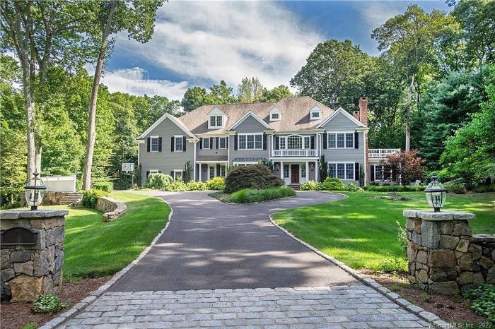 Stately and Beautiful Estate Sale Home starts on 10/20/2022