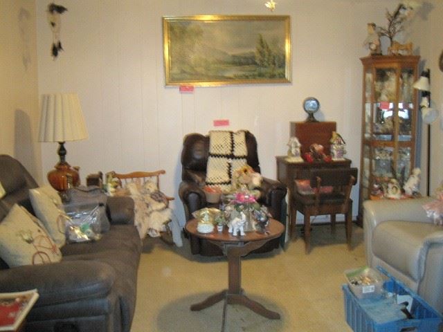 Estate Sale Odem, Texas starts on 10/27/2022
