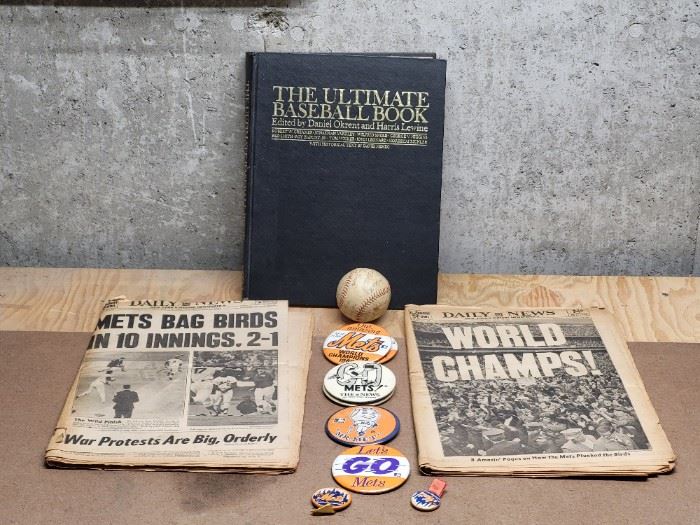 Gems, Vinyl 33’s, World Series Baseball -... starts on 10/23/2022