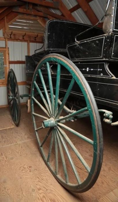 Coulter Estate-Antiques, Carriages, Primitives,... starts on 10/26/2022