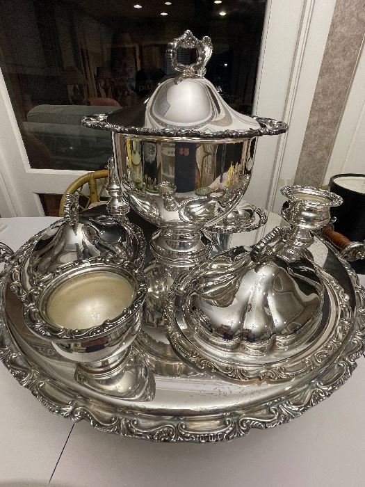 The Gentry Estate, 4,000 sq. ft of treasures! starts on 11/4/2022