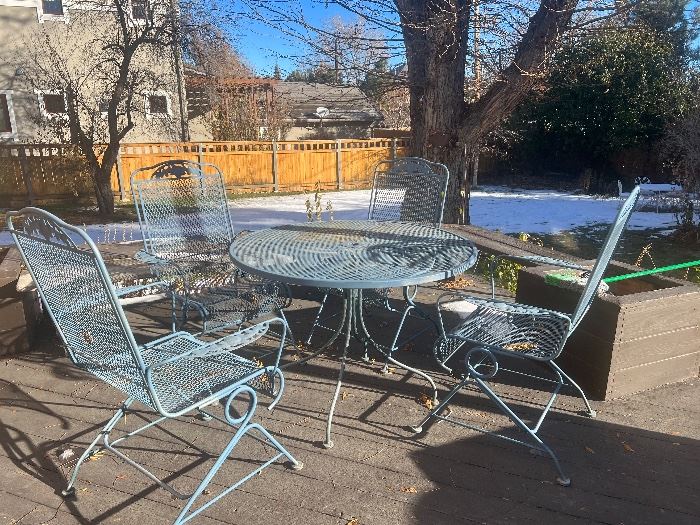 Estate Moving Storage clean out sale starts on 11/25/2022