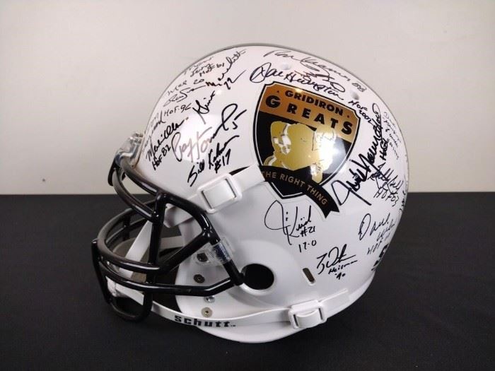 Notre Dame & Sports Memorabilia Online Only... starts on 11/29/2022