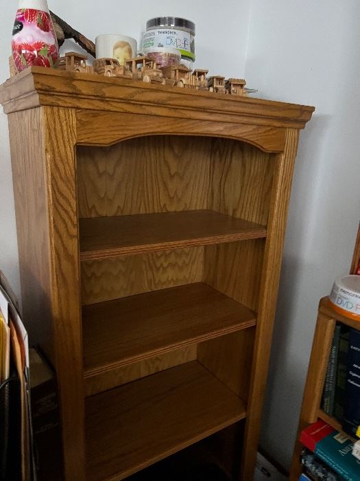 ESTATE SALE THE BEST OF THE BEST PRIMITIVES... starts on 12/16/2022