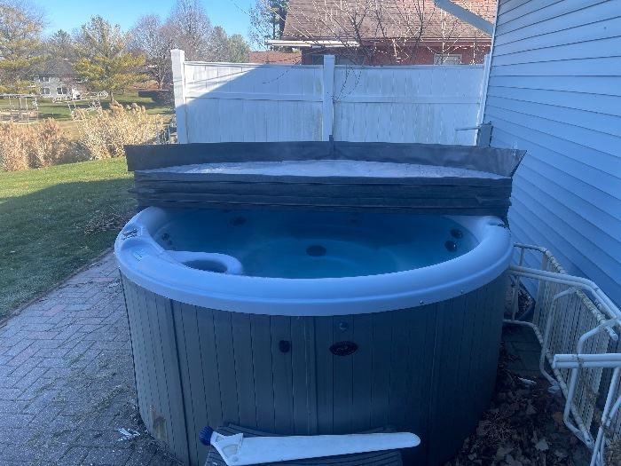 Beautiful Indian Lake Estate Sale! Vehicles,... starts on 12/8/2022